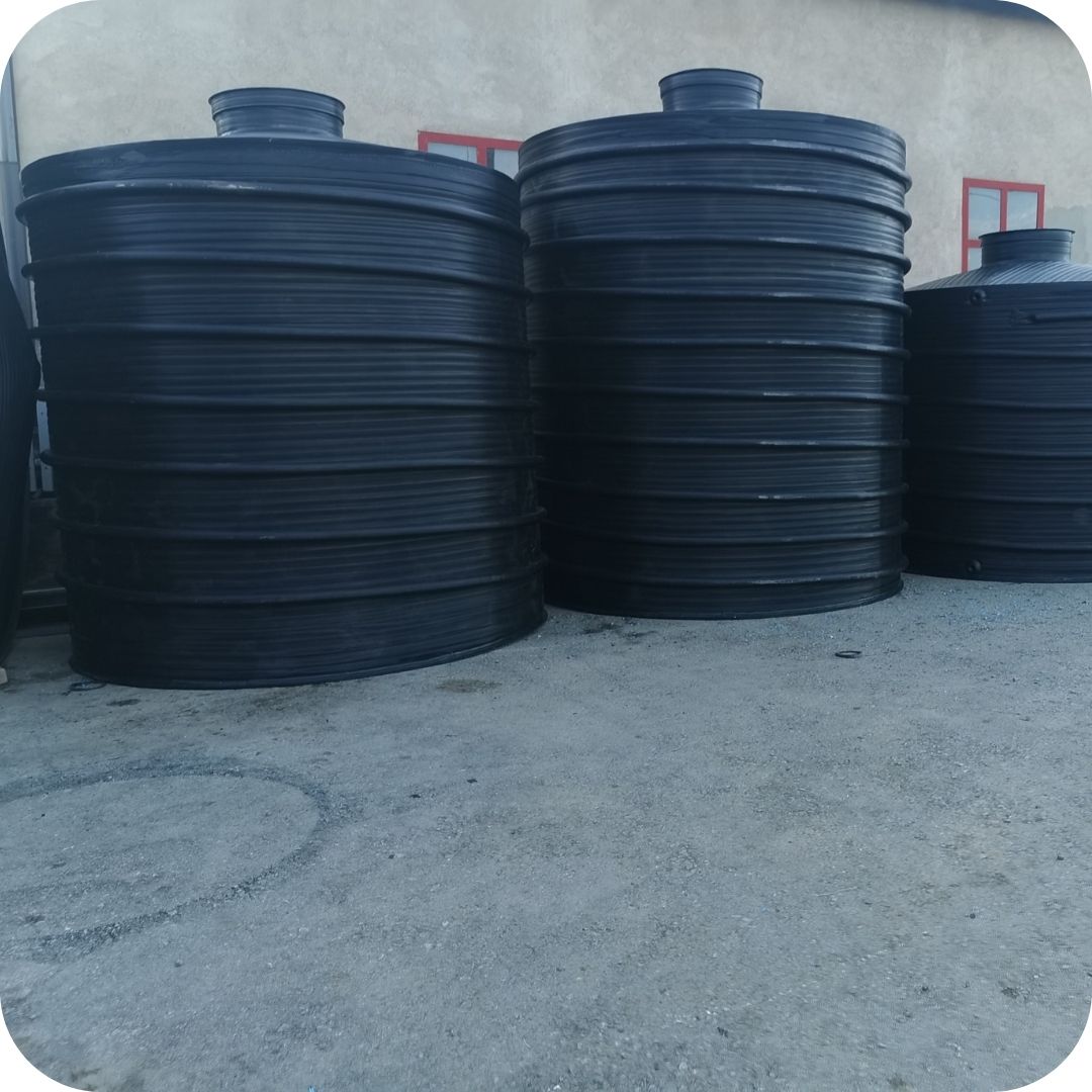 Cisterna za vodu 4000L od 480e - Čabar Plast